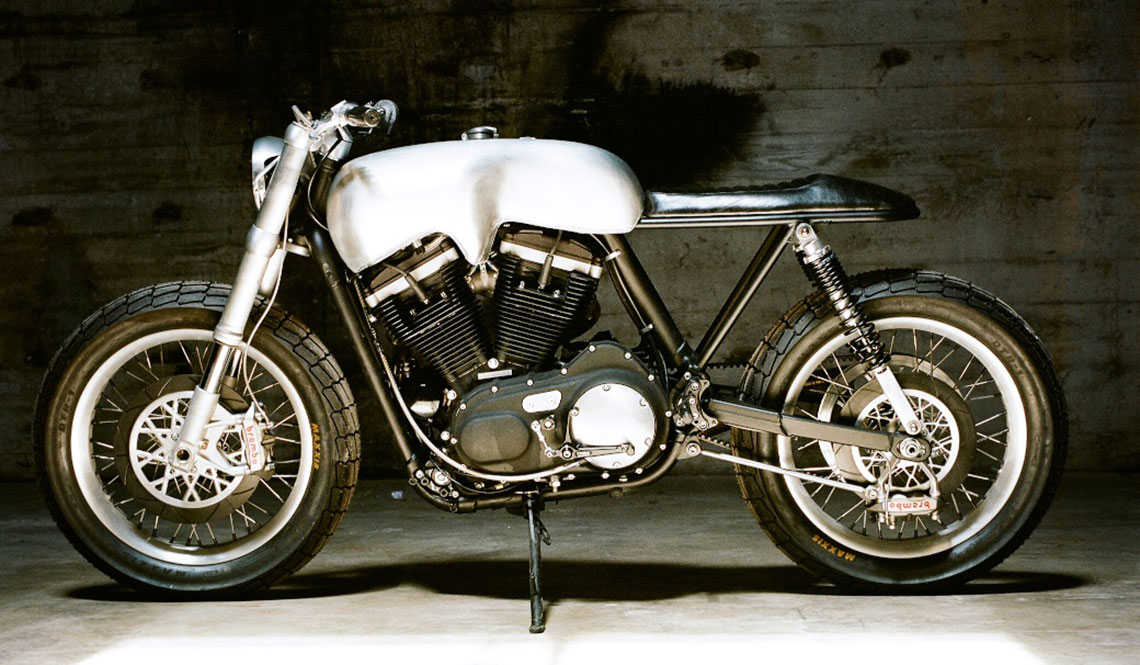 TRACTOR V75 BY VENIER CUSTOMS | Muted