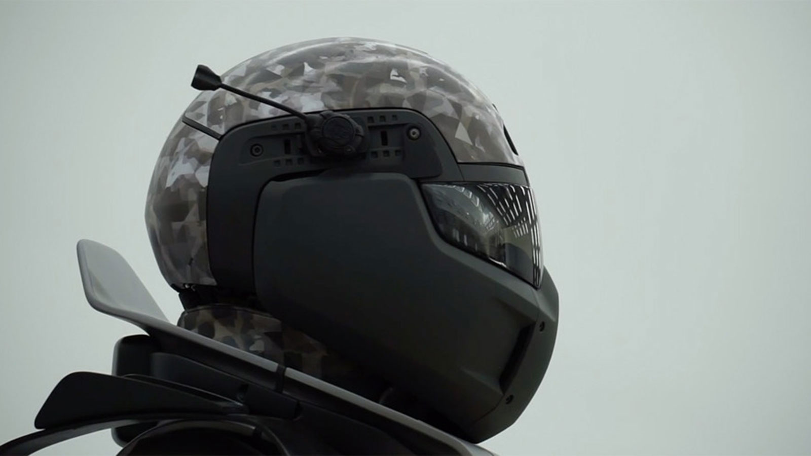 RUSSIAN EXOSKELETON SUIT | Muted